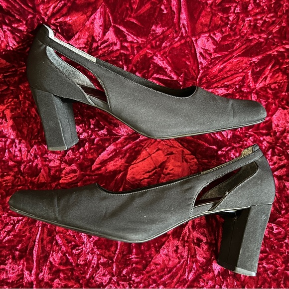 Life Stride | Shoes | Vintage Life Stride Fabric Block Heel Shoes ...